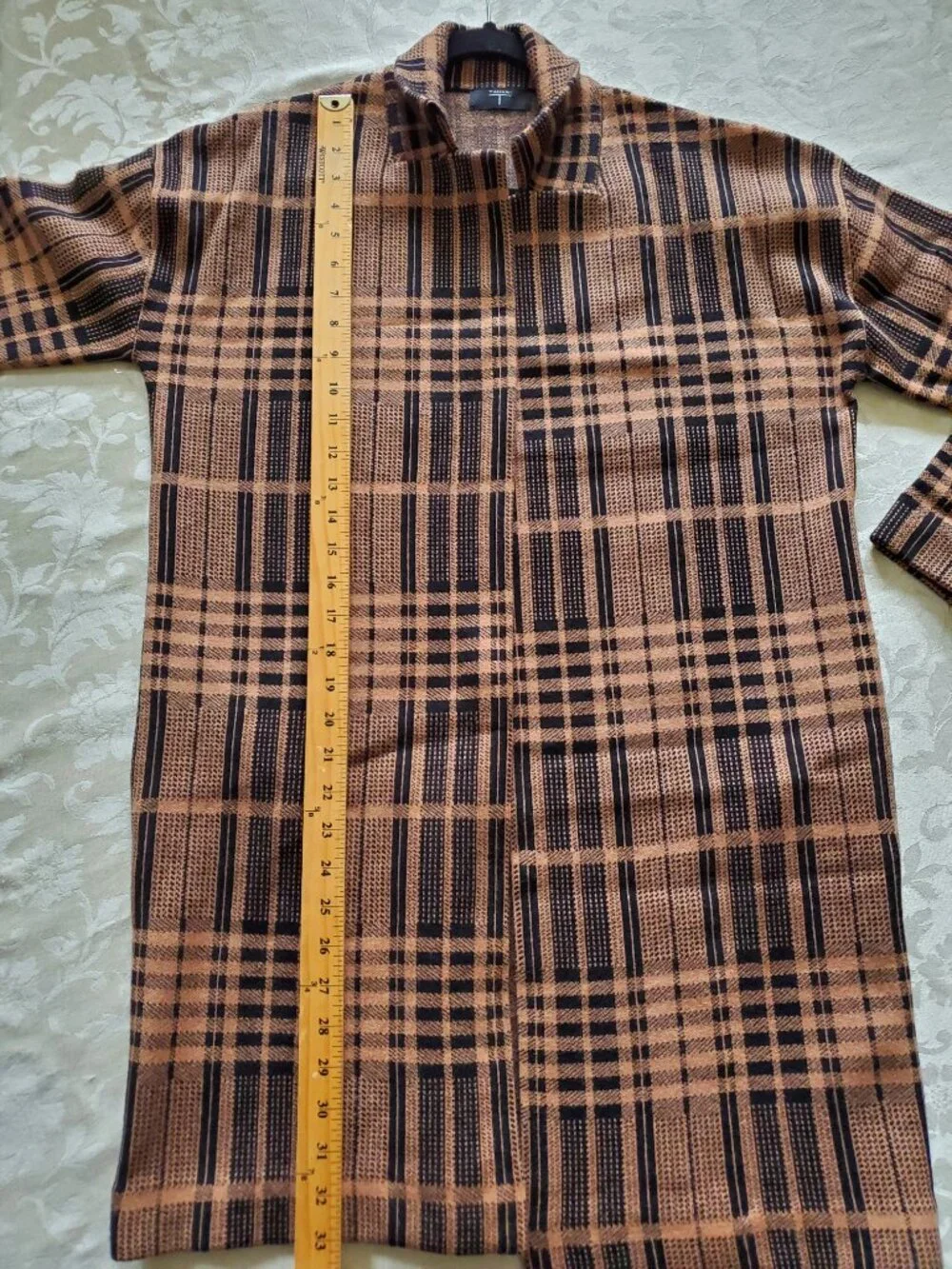 Tahari | Sweaters | Tahari Open Front Plaid Cardigan Black Camel Knit ...